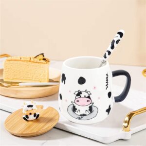 SZHTSWU Cute Animal Coffee Mug with Lid and Spoon, 420ml Cow Ceramic Coffee Cup, Breakfast Cups, Kawaii Drinking Cup with Handle for Latte, Milk, Cereal, Beverages (Happy Cow)