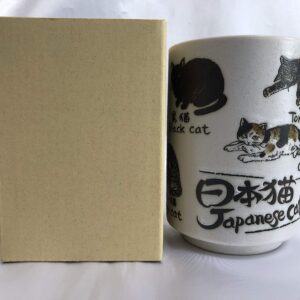 Cosmo Craft Japanese Teacup ”Japanese Cat” Yunomi