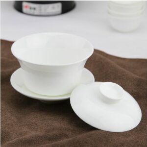 Moyishi Chinese Gaiwan Traditional Tea Cup Comprised of Cup, Saucer and Lid Sancai wan (White)