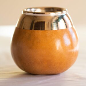 circle of drink - handcrafted natural yerba mate gourd (calabash mate cup) with alpaca silver brim - handmade in argentina (natural)