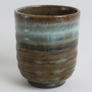 Mino ware Japanese Pottery Yunomi Chawan Tea Cup Sky Blue Glaze on Moss Green made in Japan (Japan Import) KSY002