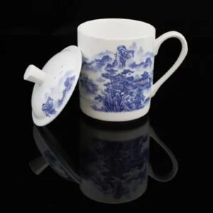 XIYUAN Fine Handmade Ceramics Tea Cup with Lid,(Landscape pattern) Chinese Jingdezhen Blue and White Porcelain Tea Cup Infuser for: Home Party, Office, Reception Room