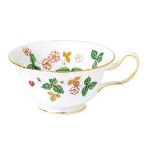 wedgwood wild strawberry peony tea cup