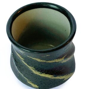 Twisted Design Japanese MINO-YAKI YUNOMI, Japanese Tea Cup. For your Asian Tea Time. Enjoy Green Tea, Black Tea and Coffee. Made in Japan