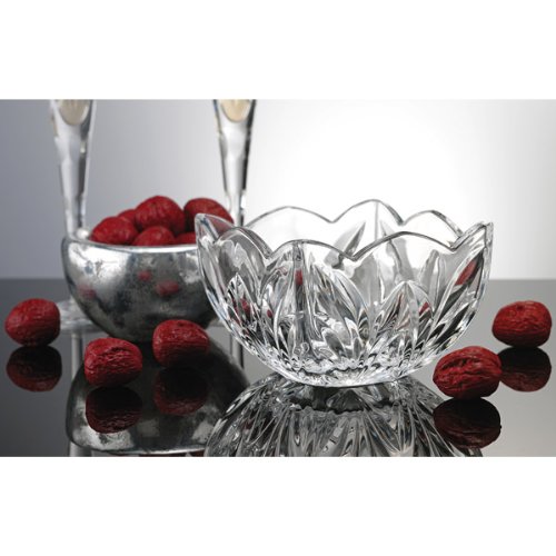 Square Crystal Bowl, Decorative 6 Inch Elegant Dish Great For Serving Dessert, Salad, Snack, And Fruit Ideal For Home, Office, Party, Wedding Décor, Small Candy Dish.