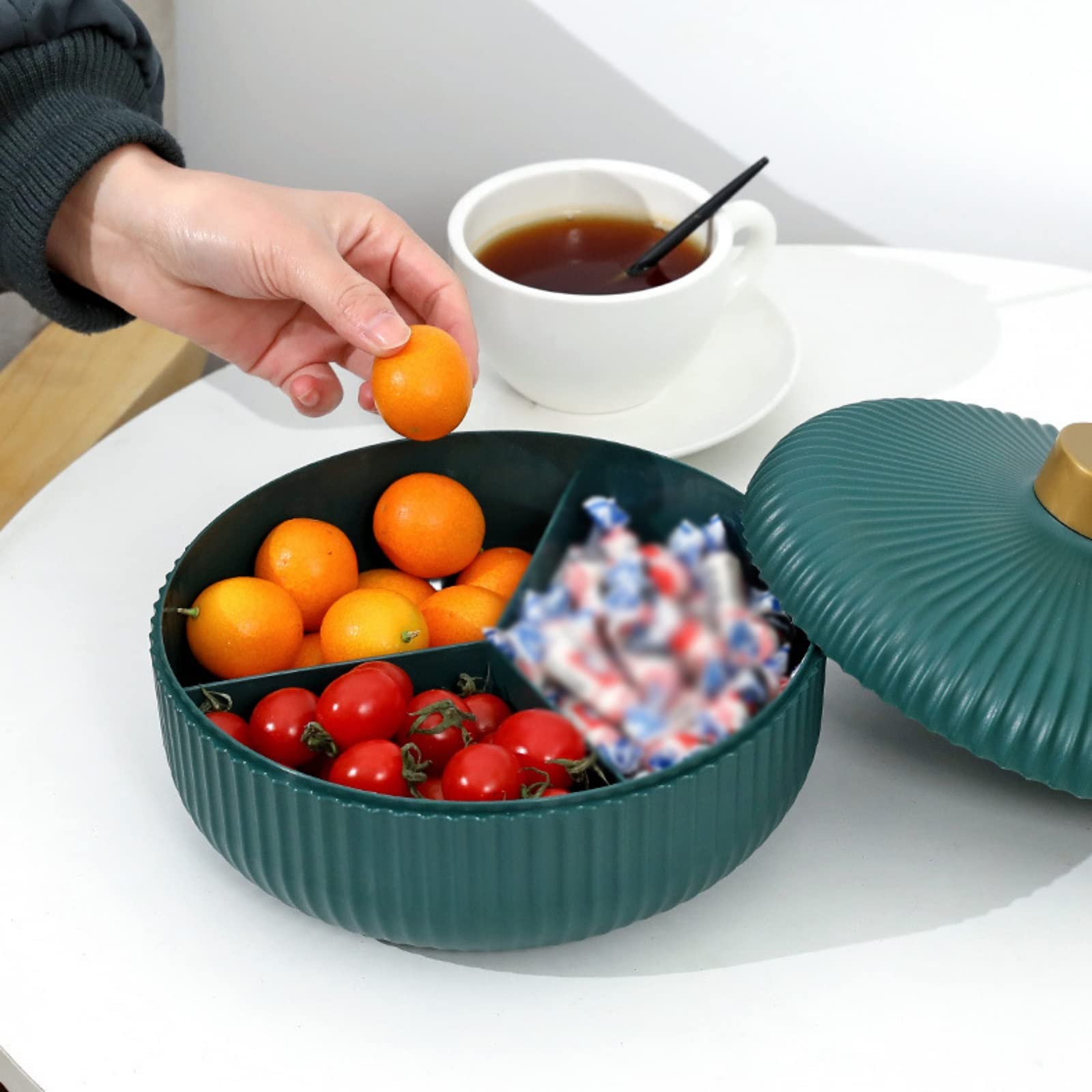 Ochine Snack Box Candy Dish Snack Tray Candy Box Storage Tray Serving Platter Round Fruit Plate Serving Dish Tray Snack Organizer Container with Lid for Home Office Wedding Christmas Party