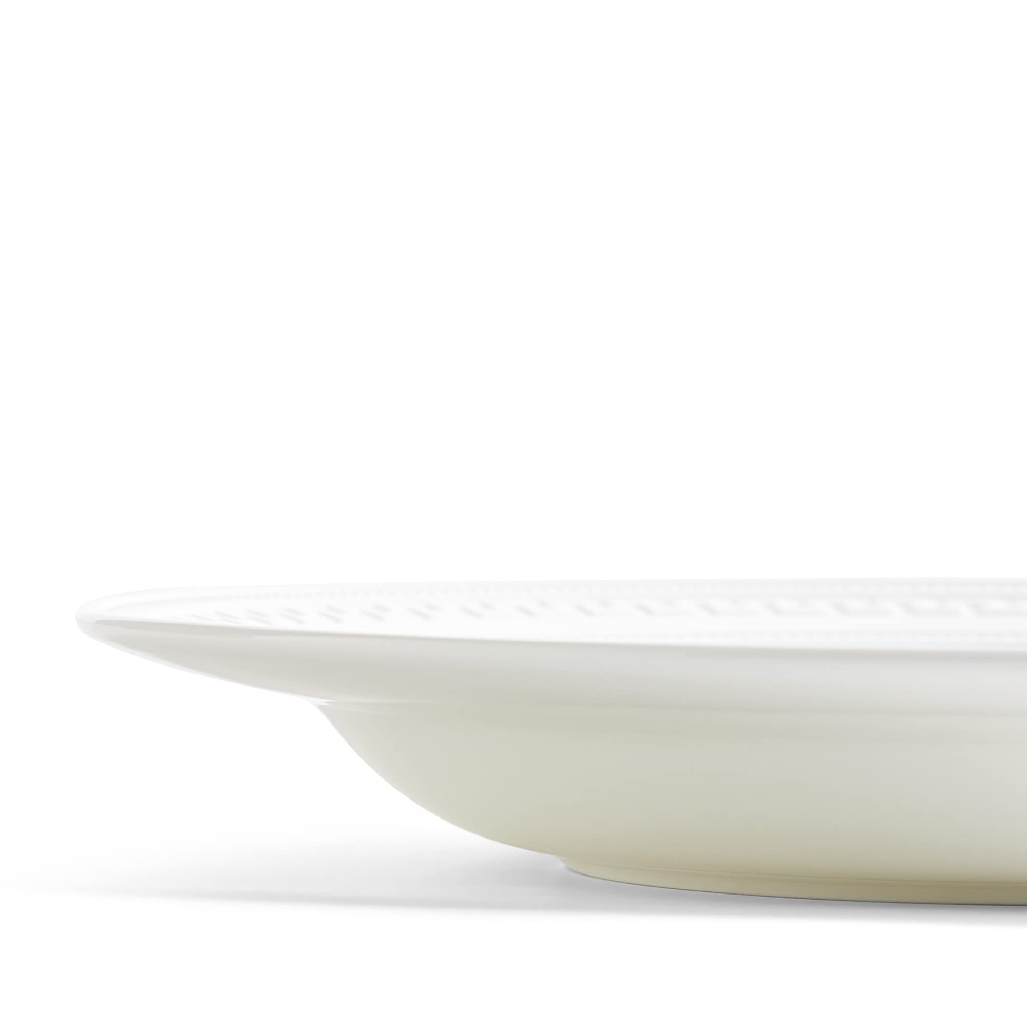 Wedgwood Intaglio 9-Inch Rim Soup Bowl