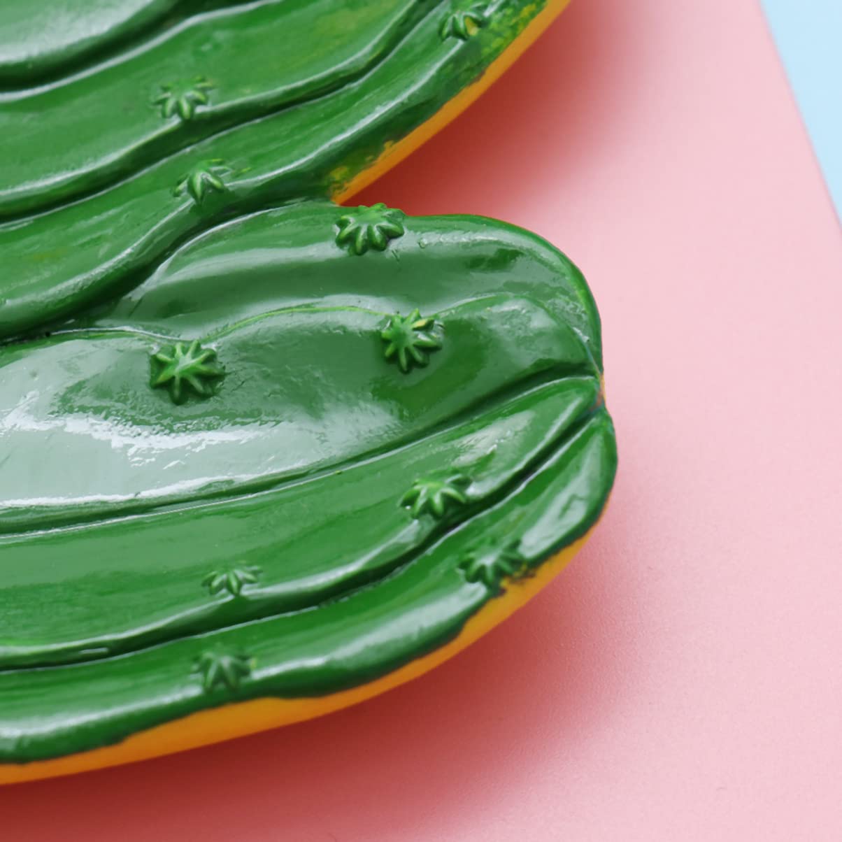 Cabilock Dried Fruit Plate Resin Dried Fruit Dish Simulation Plants Nut Plate Decorative Jewelry Tray Candies Snack Serving Plates for Home Party (Green Cactus) Resin Nut Dish