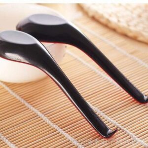 JapanBargain 4623, Set of 2 Soup Spoons wiht Hook Asian Japanese Chinese Wonton Soba Rice Pho Ramen Noodle Soup Spoons, Black/Red Color