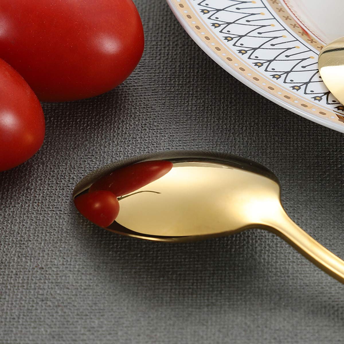 6 Pcs Coffee Spoons Stainless Steel Tea Spoons Round Dessert Spoons Long Handle Spoons for Hot Chocolate Ice Tea Latte Dessert Espresso Golden