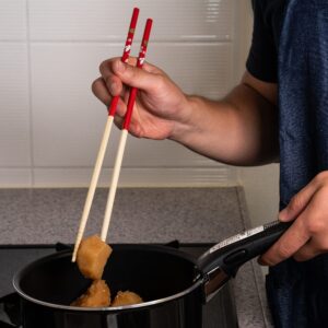 Tanaka Hashi Cooking Chopsticks Long Japanese - Made in Japan,Bamboo Wood Saibashi Cooking Chopsticks - 13in - Red,13x0.31