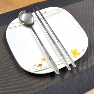 GARASANI Korean Traditional Cutlery Stainless Steel Spoons and Chopsticks Set (Silver Turtle)