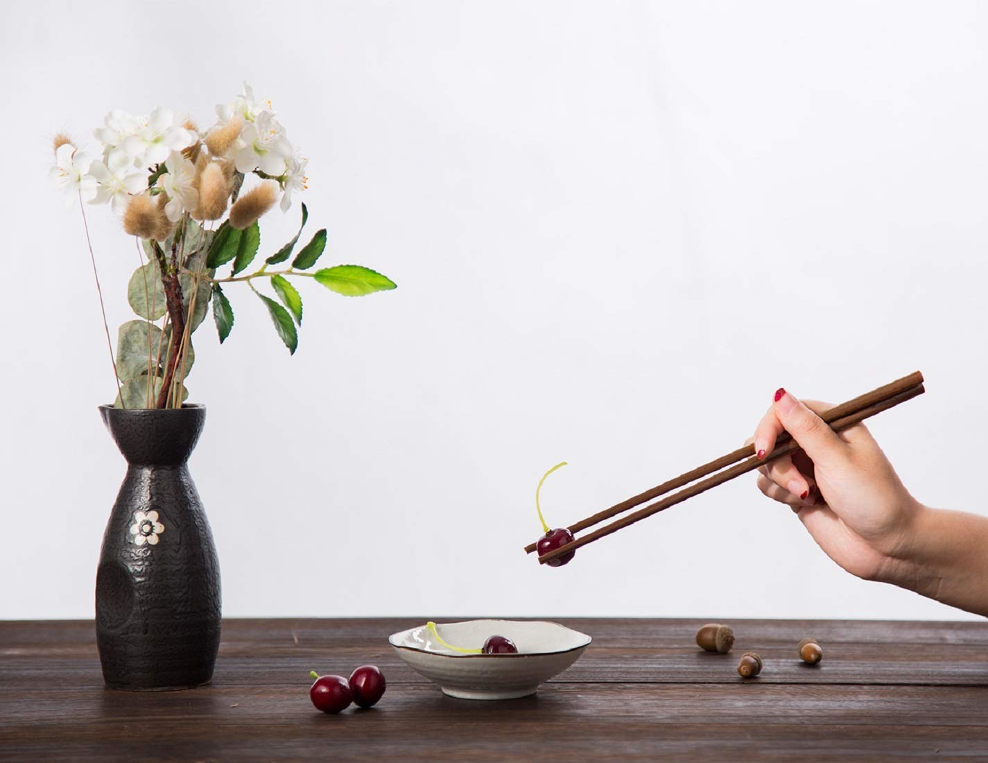 Mannice Wood Chopsticks, Reusable Chopsticks Dishwasher Safe Wooden Chopstick for Kitchen Restaurant Noodles Sushi Ramen Cooking Eating Chopstick