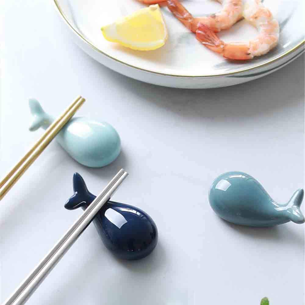 ORYOUGO Set of 4 Blue Whale Ceramic Chopstick Holder Creative Animal Chopstick Rest Spoon Fork Knife Rack Table Decors