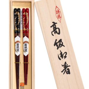 Kawai Japanese Wooden Chopsticks Reusable 2 Pairs in Gift Box, Nippon Scenery Sakura Black and Red [ Made in Japan /Handcrafted ]