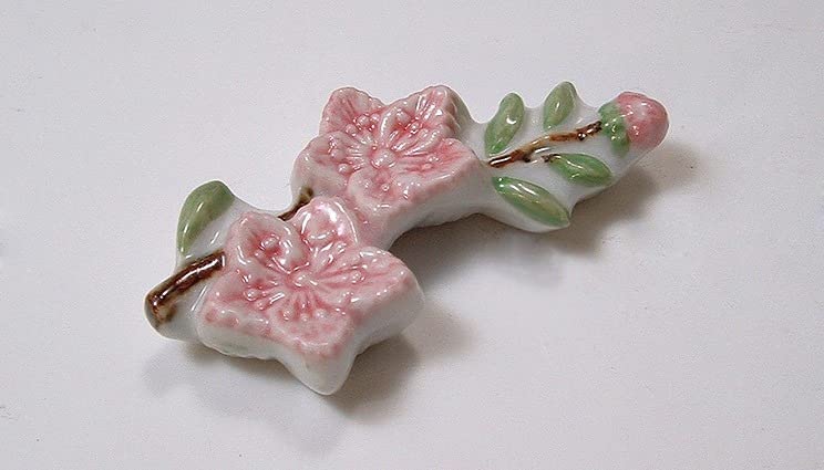 Kyo-yaki. Set of 5 Japanese chopstick spoon rest flower of peach. Paper box. Porcelain.