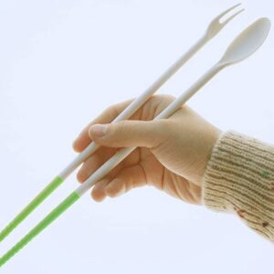 Silicone Cooking Chopsticks with Measuring spoon and fork,Safe Frying,Hot Pot,Seasoning spoon,Measuring spoon,Dessert fork,Fruit fork,Toothpick fork. (Green (tail spoon + fork))