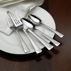 Oneida Script 45 Piece Everyday Flatware Set, 6.35 LB, Metallic