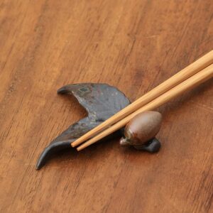 Hamamotou, 29-23 Chopsticks Holder, 2-Leaf Acorn, Set of 2, Approx. 0.9 x 1.7 x 0.8 inches (2.2 x 4.2 x 2 cm)