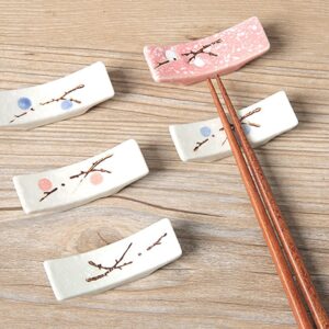 Chopsticks Display Holder 8Pcs Ceramic Chopsticks Rest, Japanese Style Chopsticks Holder Paint Brush Stand Holder Set Spoon Forks Tableware Rest Japanese Chopsticks Holder(Random Color)