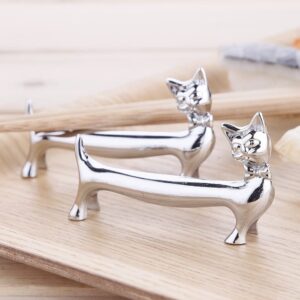 IUAQDP 6 Pieces Cat Chopsticks Holders, Metal Bow Tie Cat Chopstick Rest Racks, Silver Chopstick Pillow Stands for Spoon Fork Knife Tableware Brush Home Restaurant Craft Table Decoration