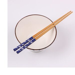 BuBuBum 5 Pair Chopsticks Reusable Pack, Ribbed Chopsticks, Natural Wood Bamboo Chopstick Japan Style, Non slip Chop sticks, Dishwasher Safe,Tableware Sushi Ramen, 8.8 Inch/22.5cm (Natural Bamboo)