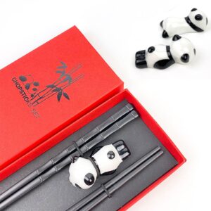 2 Pairs Reusable Chopsticks, Cute Chopsticks with Panda Pattern Safe Chop Sticks Cute Chopstick for Cooking Eating Anti-slip Chop Sticks Chinese Traditional Stylish Gift Set with Box