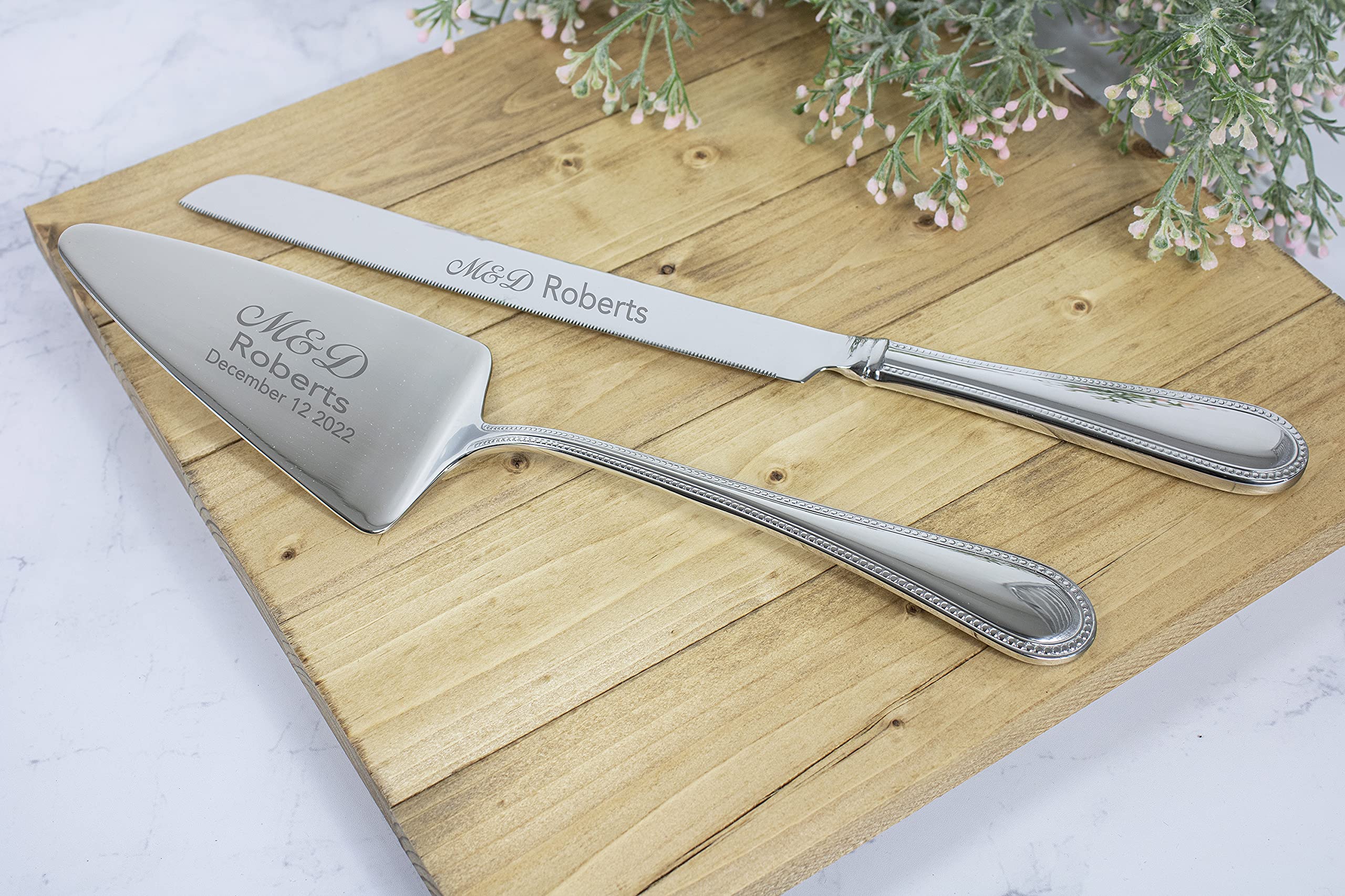 Reed and Barton Personalized Lyndon Silver Wedding Cake Knife and Server Set, Custom Engraved Wedding Cake Cutting Set, Accessories and Gifts for Bride and Groom