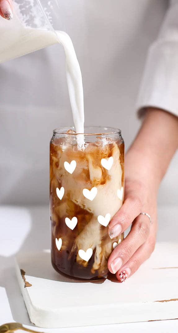 Iced Coffee Cups, Can Shaped Glass Cups, 20 OZ Hearts Cup Beer Glass, Love Can Couple Drinking Glasses, Glass Cup with Bamboo Lids and Straws - 2 Sets