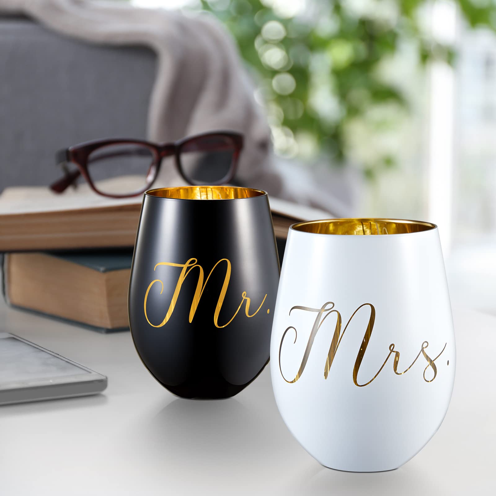 xilaxila Mr and Mrs Wine Glasses Gifts- Cool Engagement Gifts, Wedding Gifts For Couples, Bride and Groom, His and Hers- Bridal Shower Gifts For Bride To Be