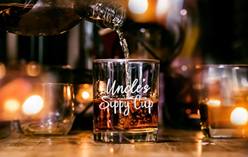 CARVELITA Uncle's Sippy Cup - Uncle Whiskey Glass - 11oz Engraved Old Fashioned Bourbon Rocks Glass For Uncle Birthday Gifts - Best Uncle Gifts - Funny Uncle Gifts - Gifts For Uncle From Nephew, Niece