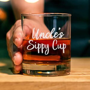 CARVELITA Uncle's Sippy Cup - Uncle Whiskey Glass - 11oz Engraved Old Fashioned Bourbon Rocks Glass For Uncle Birthday Gifts - Best Uncle Gifts - Funny Uncle Gifts - Gifts For Uncle From Nephew, Niece