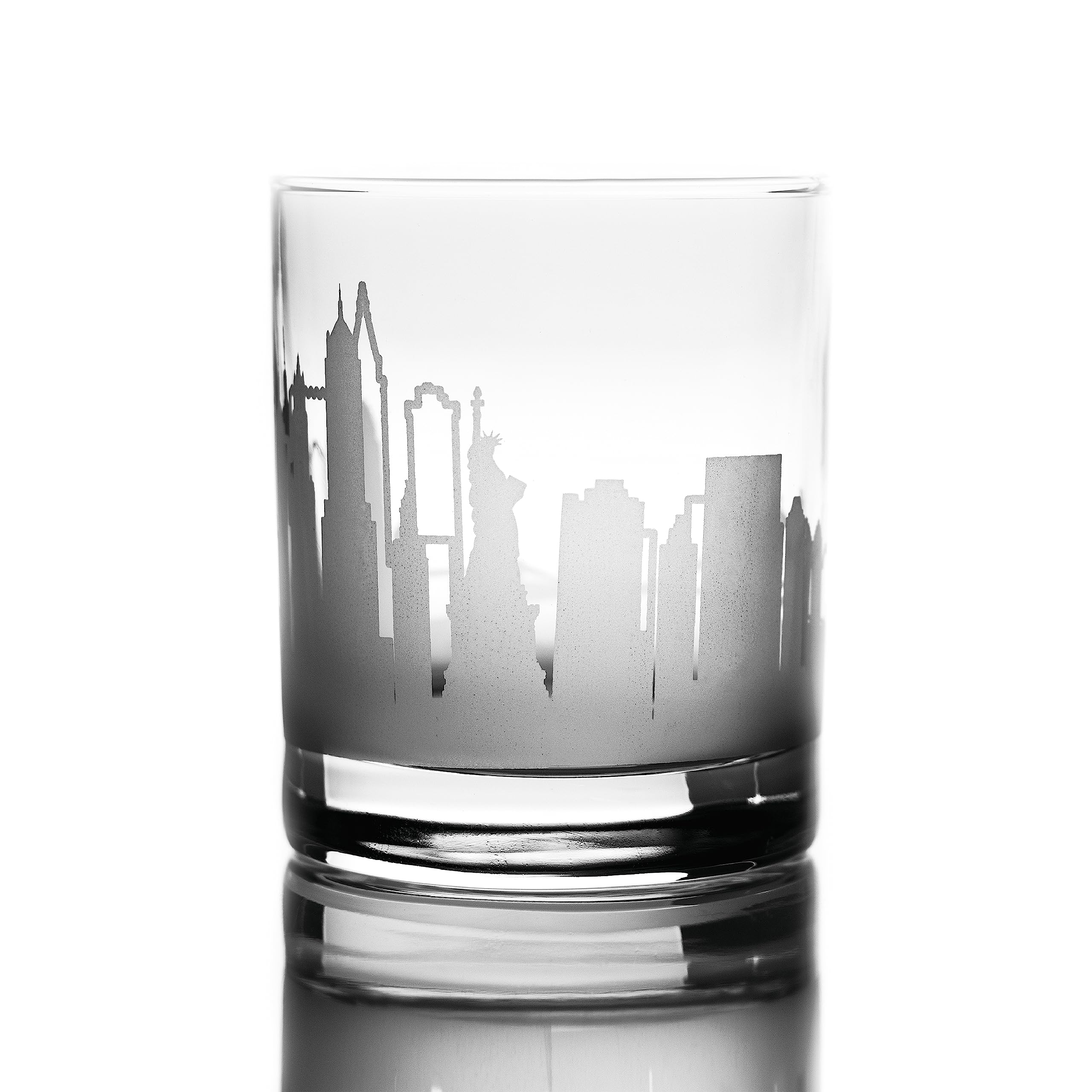 Greenline Goods Whiskey Glasses - 10 Oz Tumbler for New York Lovers (Single Glass) - Etched with New York Skyline - Old Fashioned Rocks Glass