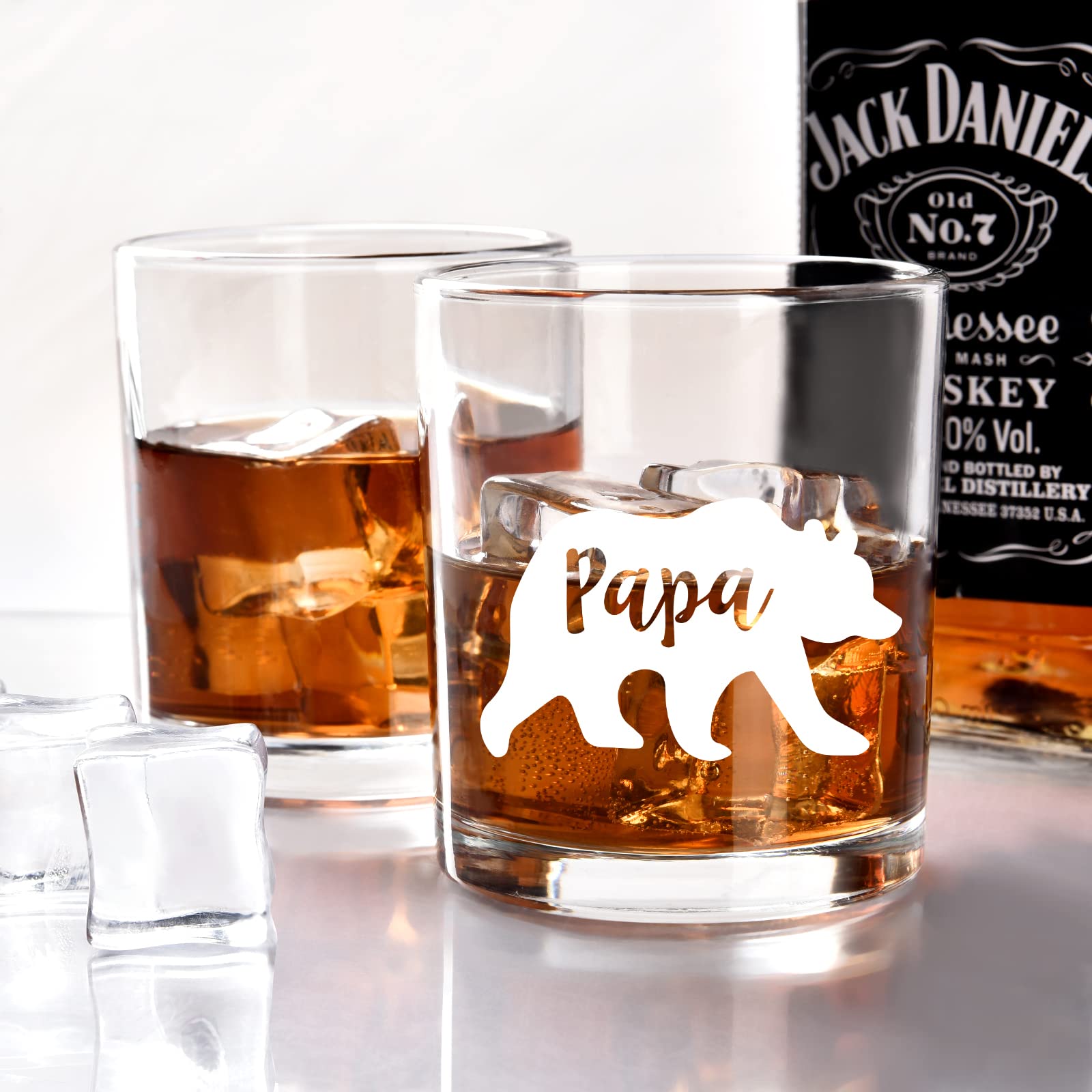 DAZLUTE Father's Day Gifts, Dad Gifts, Papa Bear Whiskey Glass, Christmas Birthday Gift Ideas for Papa, Dad, Father, Men, 10Oz Papa Old Fashioned Glass (transparent)