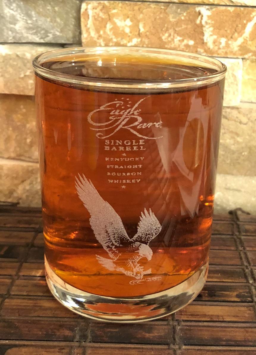 EAGLE RARE 10 YEAR OLD KENTUCKY STRAIGHT BOURBON Collectible Whiskey Glass 8 Oz