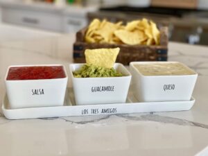 los tres amigos-chip and dip server