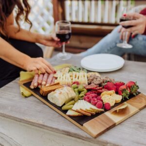 PICNIC TIME Disney Winnie The Pooh Covina Acacia and Slate Serving Tray, Charcuterie Board Set, Cheese Board, (Acacia Wood & Slate Black with Gold Accents)