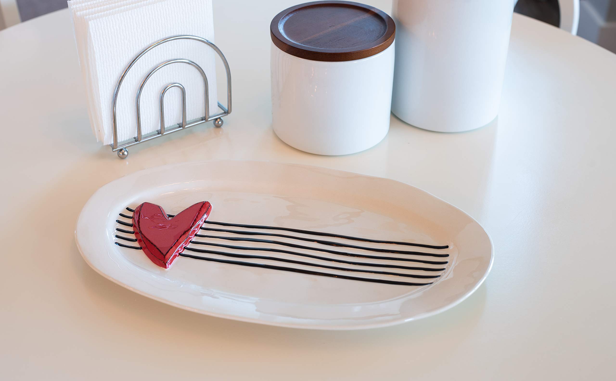 DEMDACO Molded Red Heart Glossy White Stripe 15 x 10 Ceramic Stoneware Oval Platter