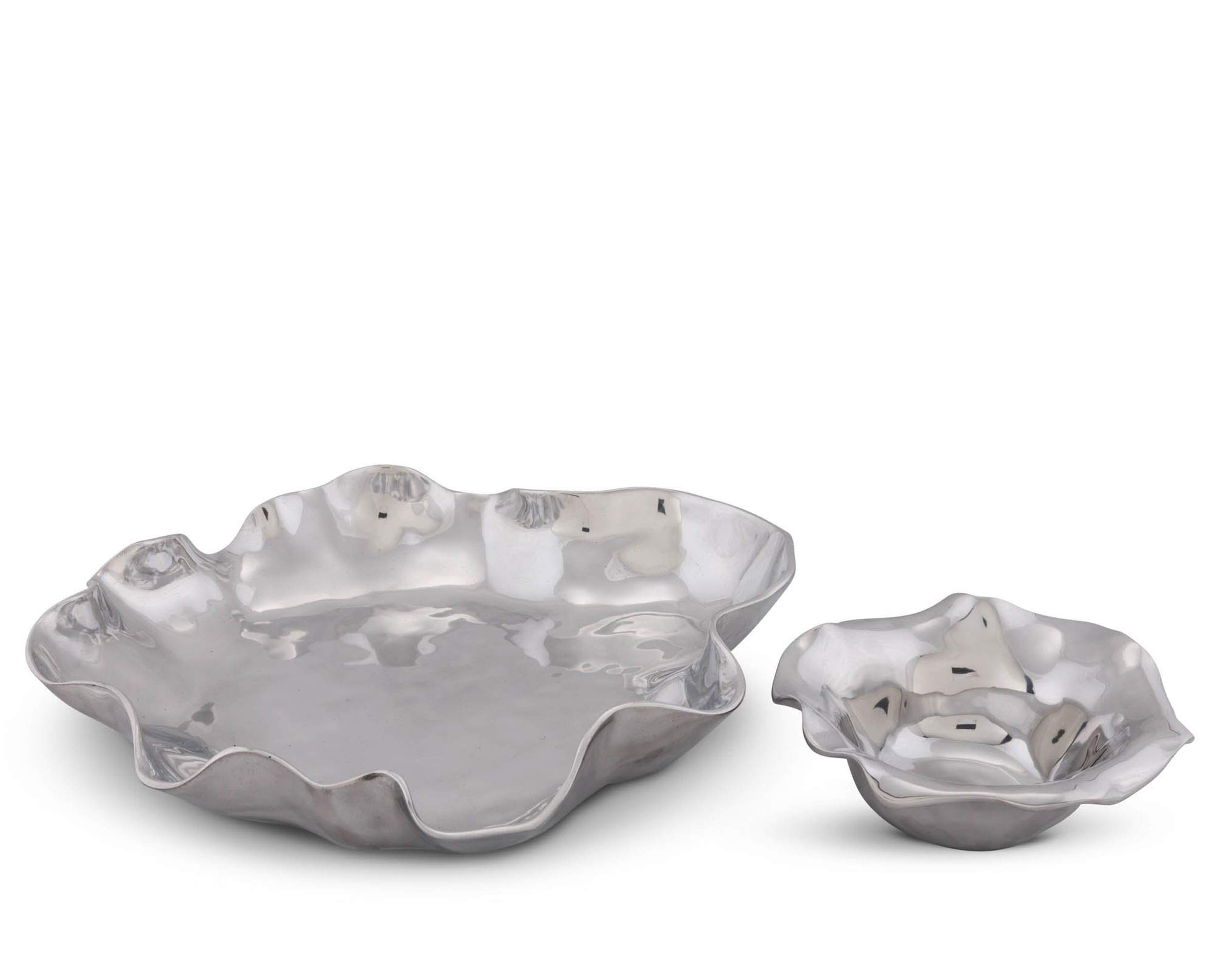 Arthur Court Metal Modern Two Piece Chip and Dip Platter and Dip Bowl in Carmel Pattern Sand Casted in Aluminum with Artisan Quality Hand Polished Designer Tarnish-Free 15 inch x 14 inch