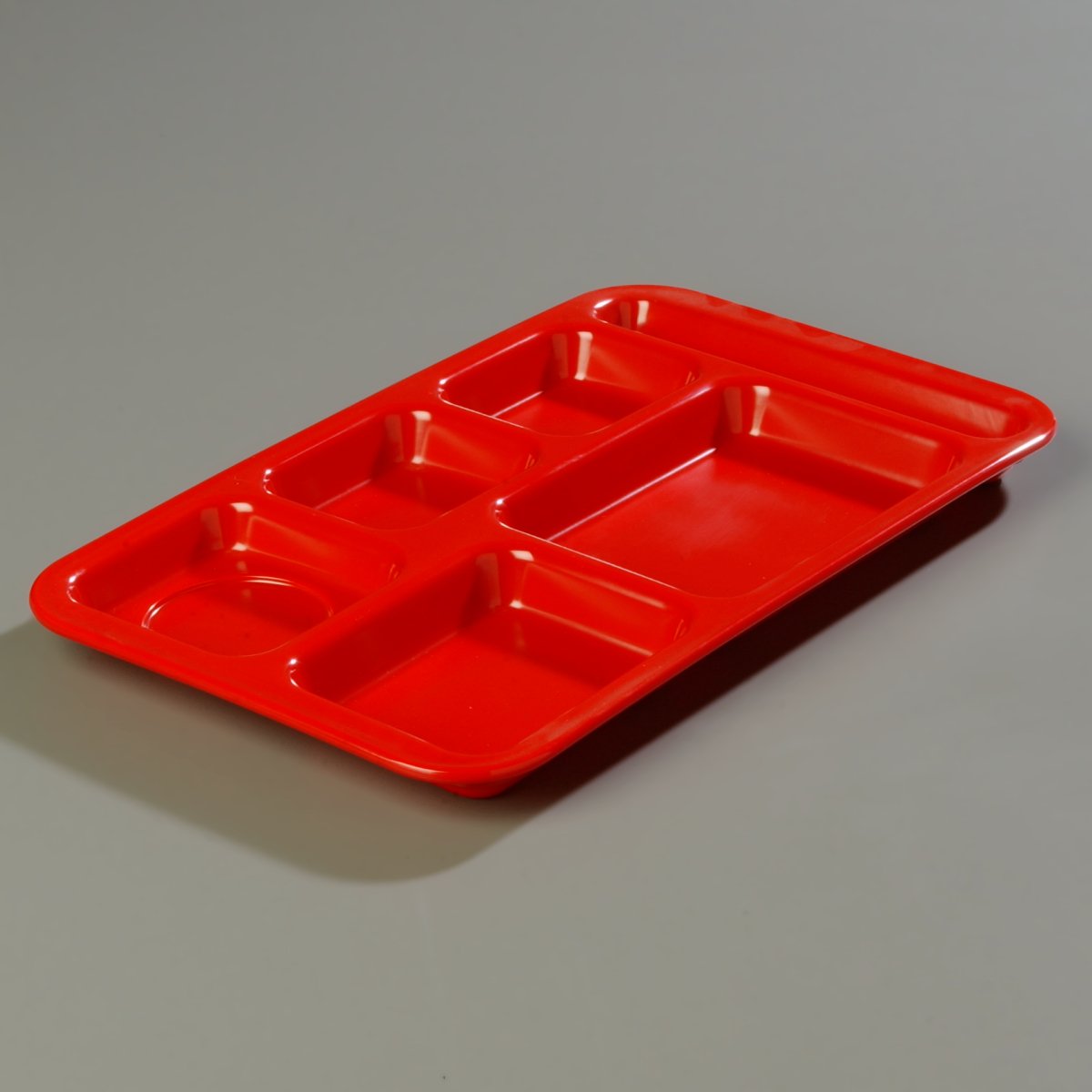 Carlisle FoodService Products CFS 4398205 Right Hand 6-Compartment Cafeteria / Fast Food Tray, 15" x 9", Red