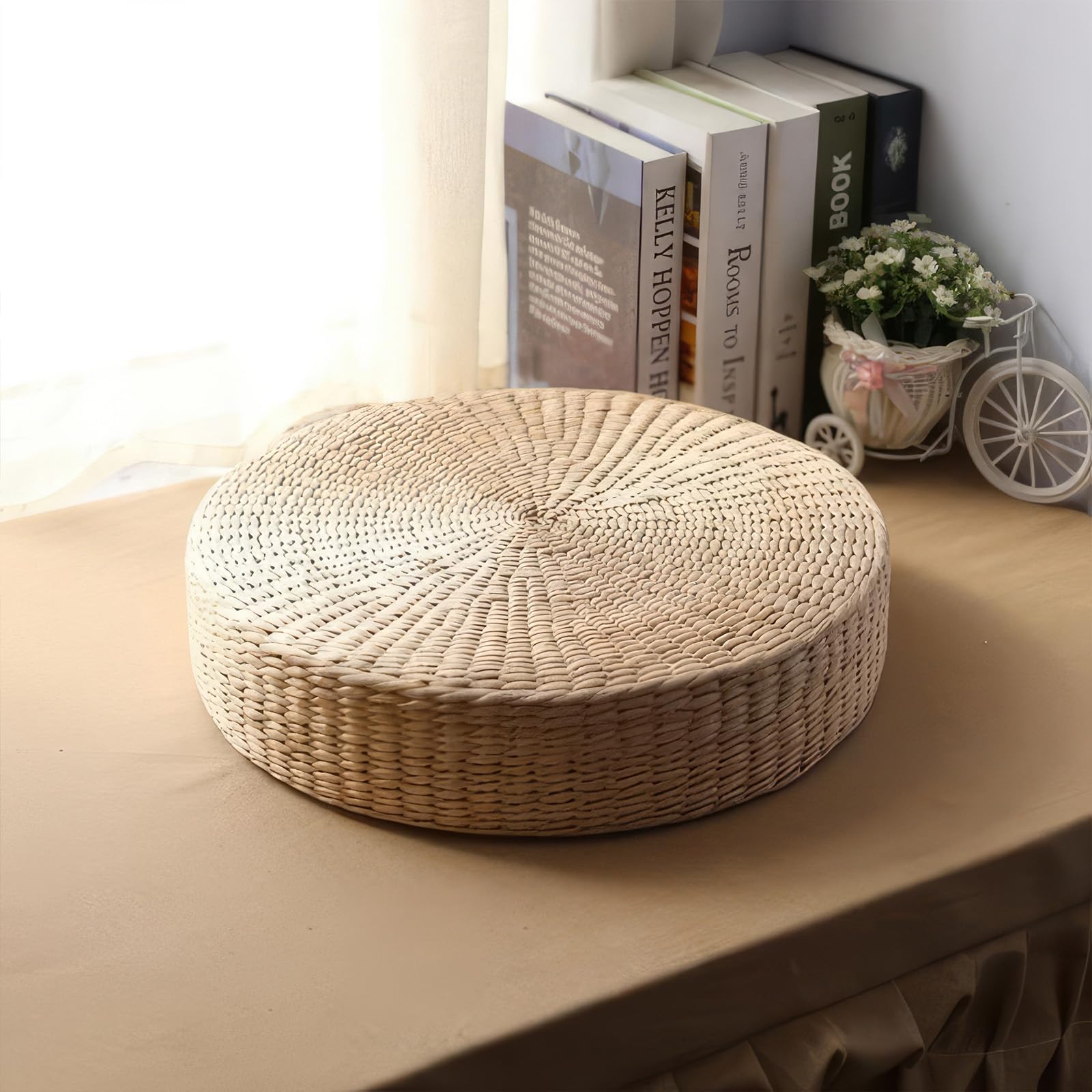 11.8In/30CM Hand-Woven Natural Cattail Mat Cushion Pouf, Japanese Style Round Straw Seat Pad, Handmade Floor Pouf for Party Living Room Bay Window 1 Count (Kids)