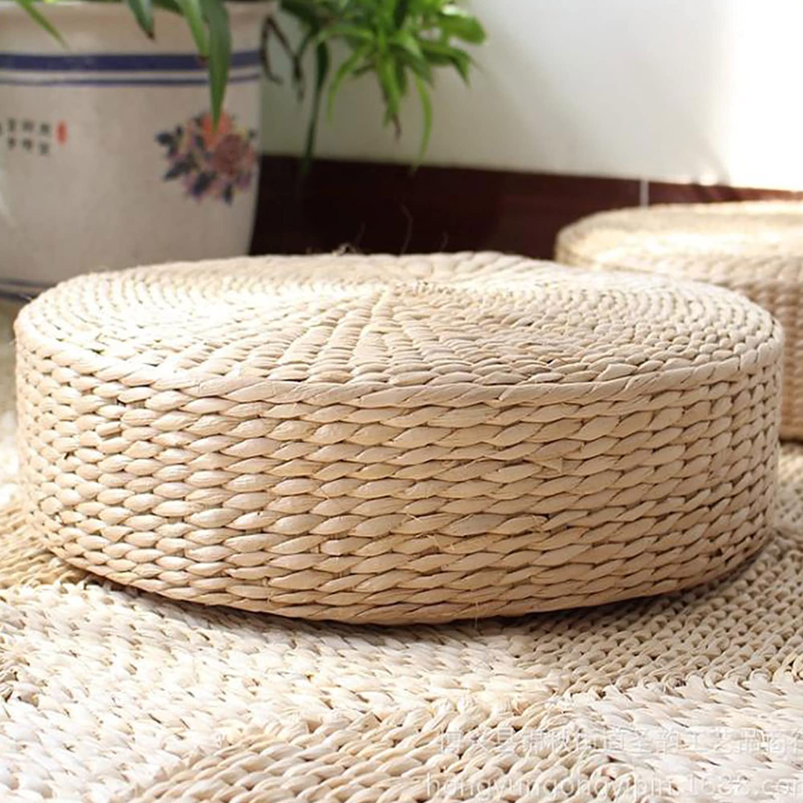 DEDEMCO Hand-Woven Natural Cattail Mat Cushion Pouf, Japanese Style Round Straw Seat Pad, Handmade Floor Pouf Mat for Party Living Room Bay Window Balcony Garden, 210329AH03-4-10542-1738450751