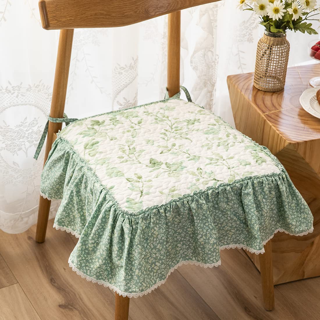 vctops Boho Ruffles Printed Chair Cushion with Ties Super Soft Cotton Kitchen Dining Chair Pad Leaf Pattern Non Slip Seat Cushion (Light Green,18"x18")