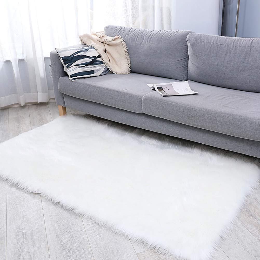 XingMart Sheepskin Faux Fur Rugs Luxury Fluffy Floor Carpet for Bedroom Bedside Living Room Area Rug Baby Nursery Room Decor Rug, Rectangle 3 x 5 ft, White