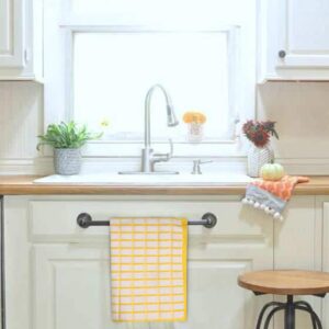 Urban Villa Kitchen Towels Yellow/White Set of 3 Terry Kitchen Towels 100% Cotton Ultra Soft Size 20X30 Inches Highly Absorbent Over Sized Kitchen Towels with Hanging Loop Kitchen Towels