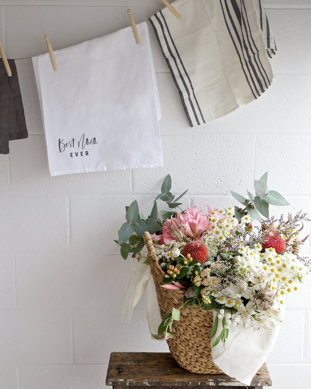 The Cotton & Canvas Co. Best Nana Ever Soft and Absorbent Kitchen Tea Towel, Flour Sack Towel and Dish Cloth, for Her