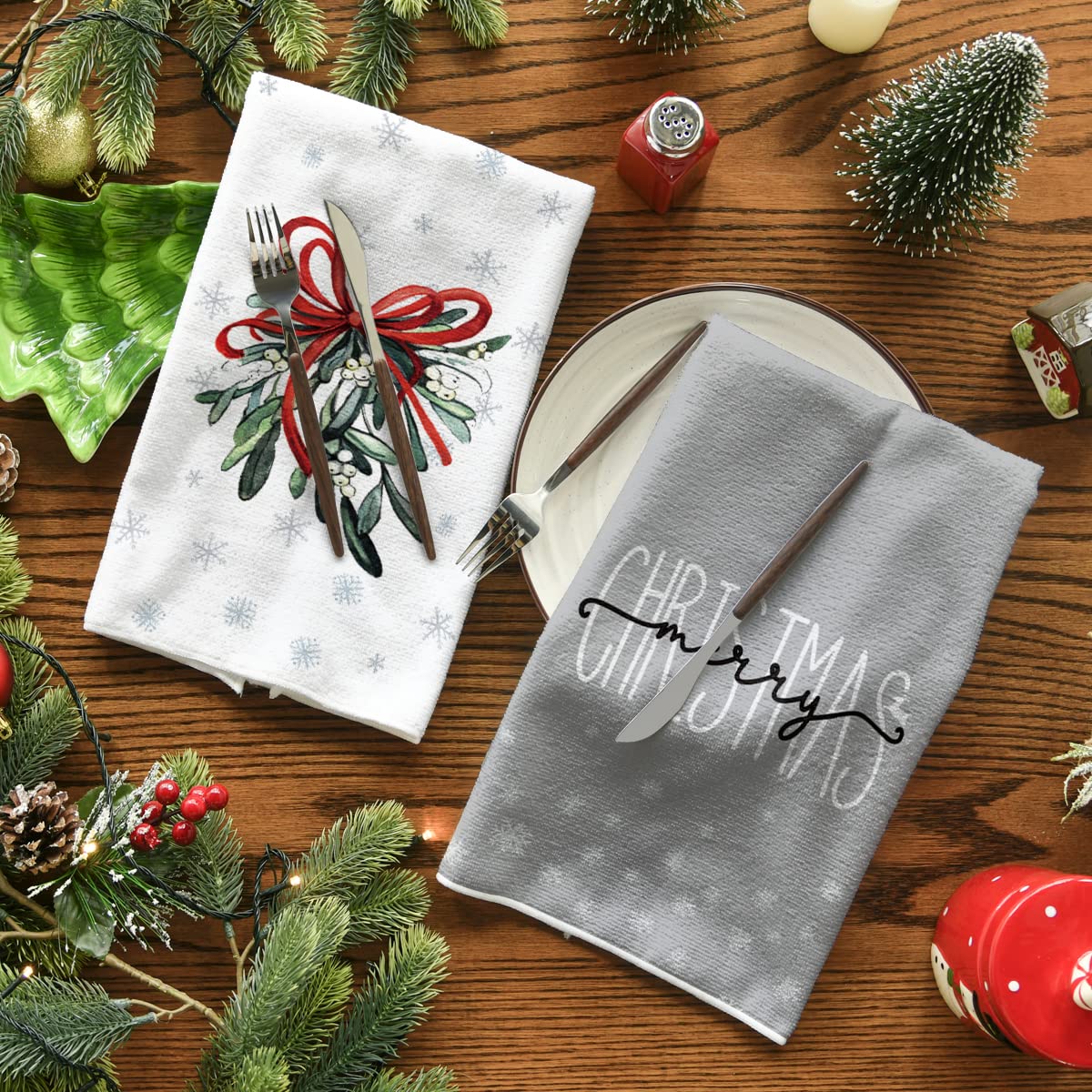 Artoid Mode Mistletoe Snowflake Tree Merry Christmas Kitchen Towels Dish Towels, 18x26 Inch Seasonal Hello Winter Decoration Hand Towels Set of 4