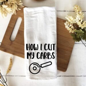 Handmade Funny Kitchen Towel - Funny Kitchen Puns Hand Towel for Pizza Lovers How I Cut My Carbs - 28x28 Inch Perfect for Chef Housewarming Christmas Mother's Day Birthday Gift (How I Cut My Carbs)