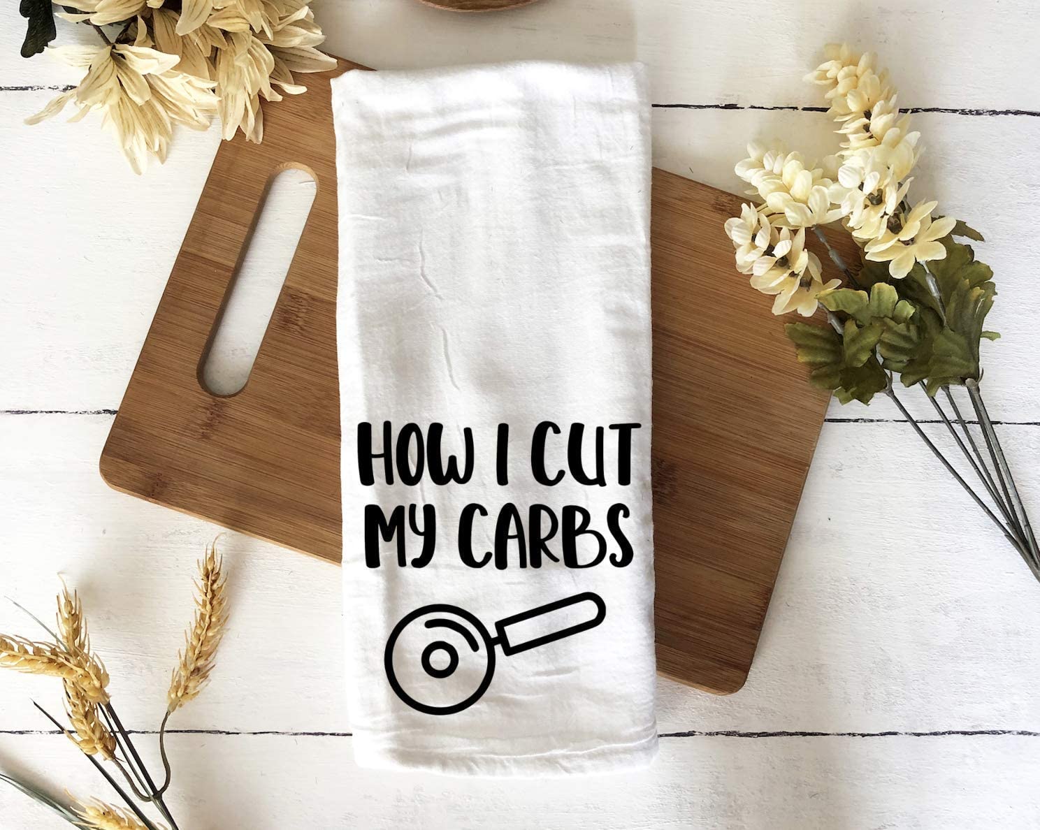 Handmade Funny Kitchen Towel - Funny Kitchen Puns Hand Towel for Pizza Lovers How I Cut My Carbs - 28x28 Inch Perfect for Chef Housewarming Christmas Mother's Day Birthday Gift (How I Cut My Carbs)