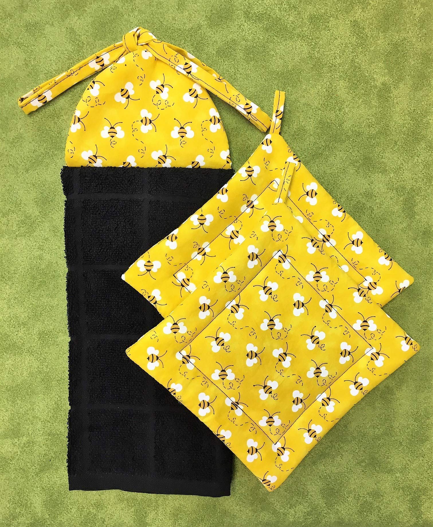 Honey Bumble Bees Black and White on Yellow Ties On Stays Put Kitchen Hanging Loop Hand Dish Kitchen Towel and Set of 2 Square Hot Pads Pot Pan Plate Holders Trivets Hostess Housewarming Gift